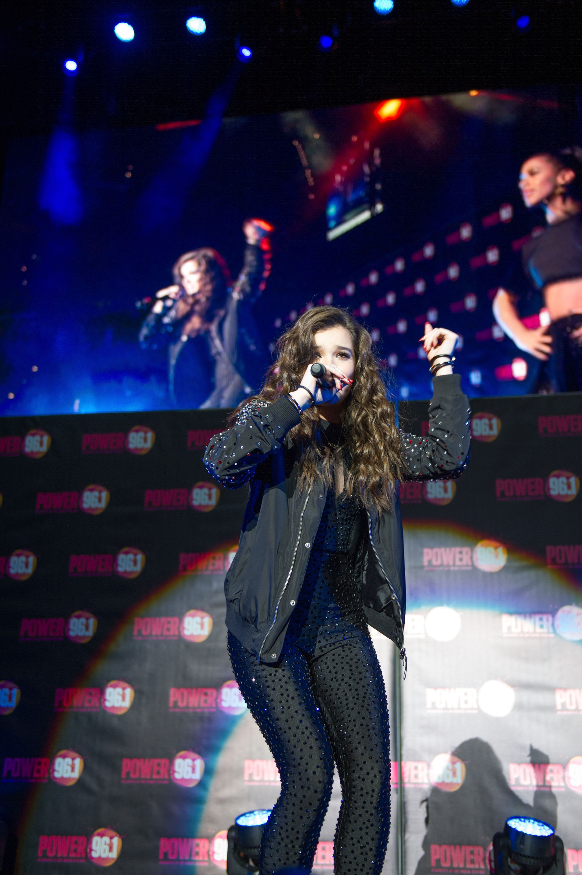 Dec 17 | Power 96.1's Jingle Ball 2015 - ihearthailee 047 - I Heart Hailee - Photo Gallery